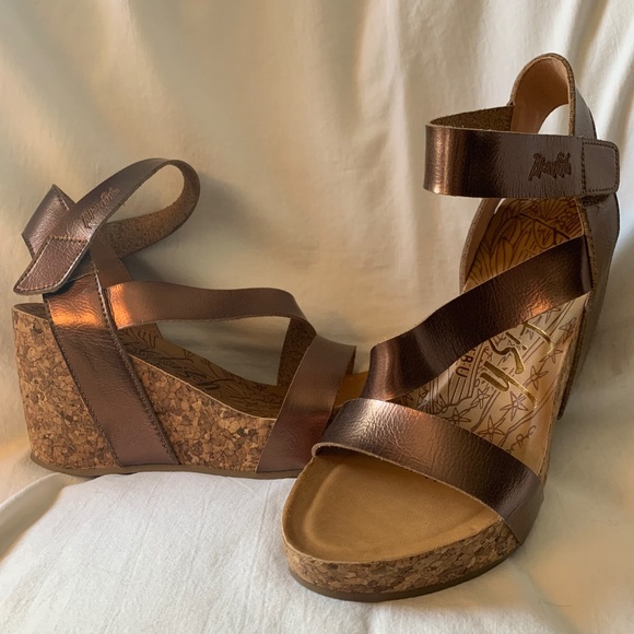 Blowfish | Shoes | Blowfish Malibu Hapuku Wedge Platform Sandal In Rose ...